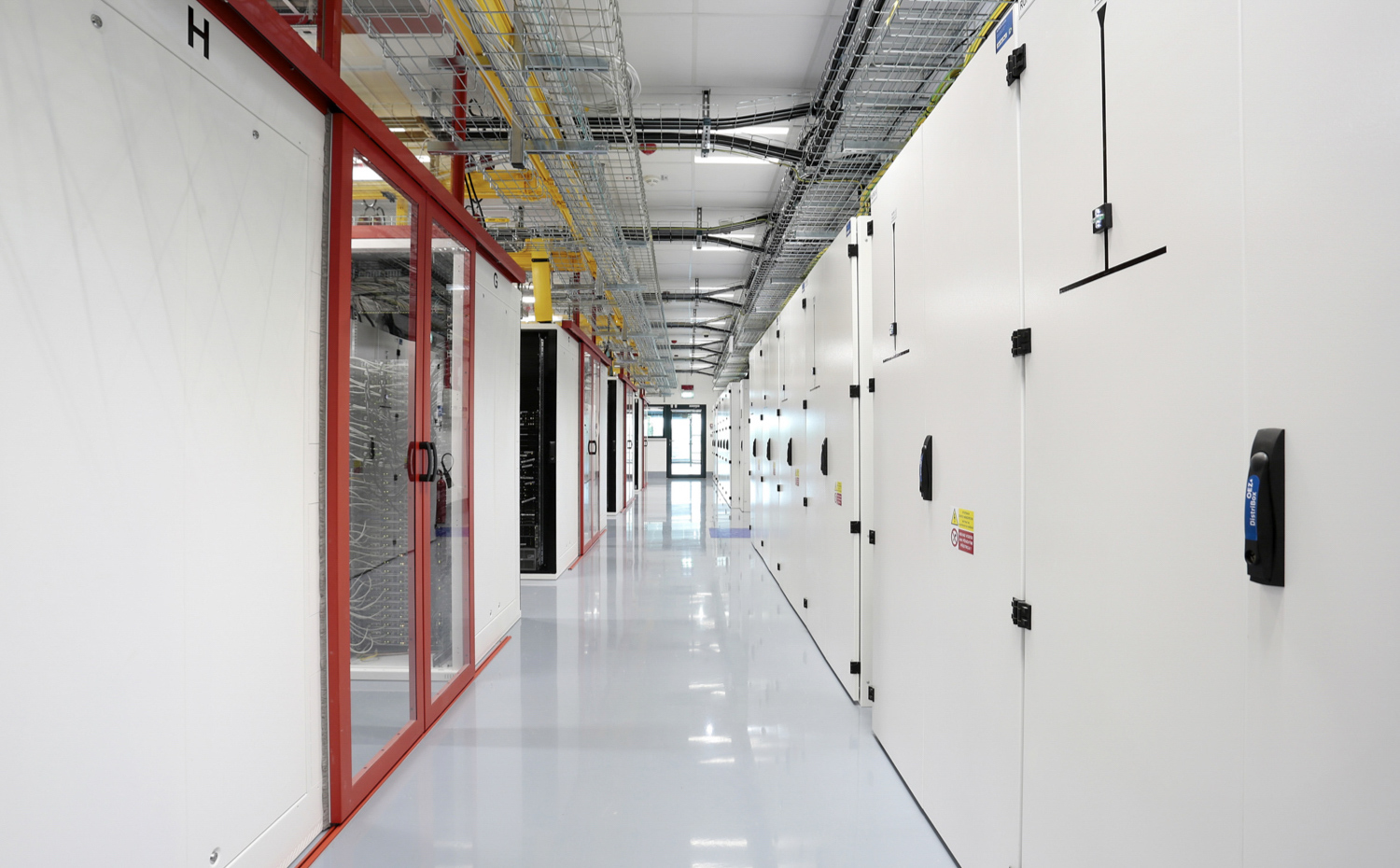 Modern data center for Sezam.cz - Altron